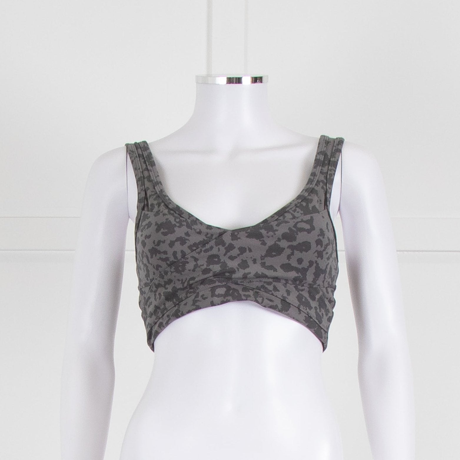 Varley Lets Move Kellam Sports Bra in Grey Animal Print – Phoenix Style